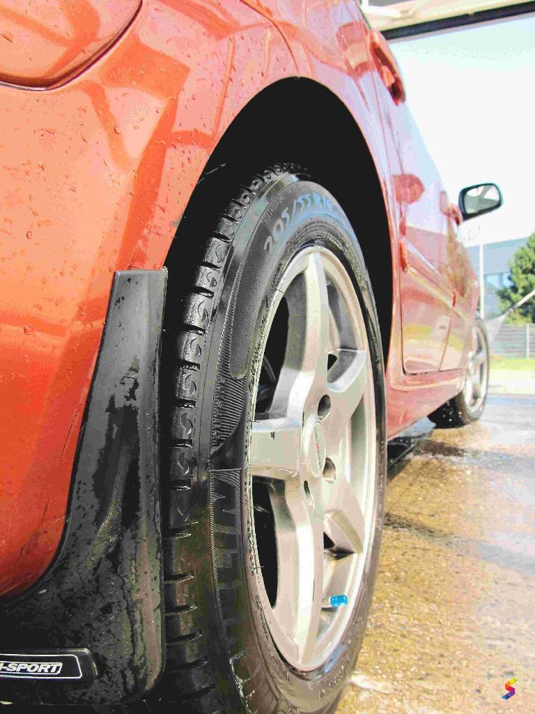 Define Tire Tire Meaning Tire Examples Tire Synonyms Tire Images Define Tire Tire Meaning Tire Examples Tire Synonyms Tire Images