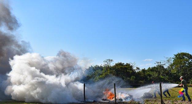 Define Douse, Douse Meaning, Douse Examples, Douse Synonyms, Douse ...