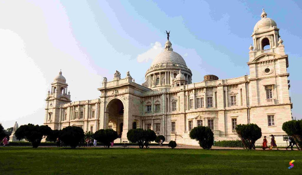 Define Palace Palace Meaning Palace Examples Palace Synonyms Palace define-palace-palace-meaning-palace-examples-palace-synonyms-palace