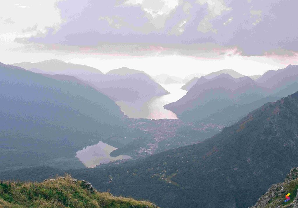 Define Highlands, Highlands Meaning, Highlands Examples, Highlands ...
