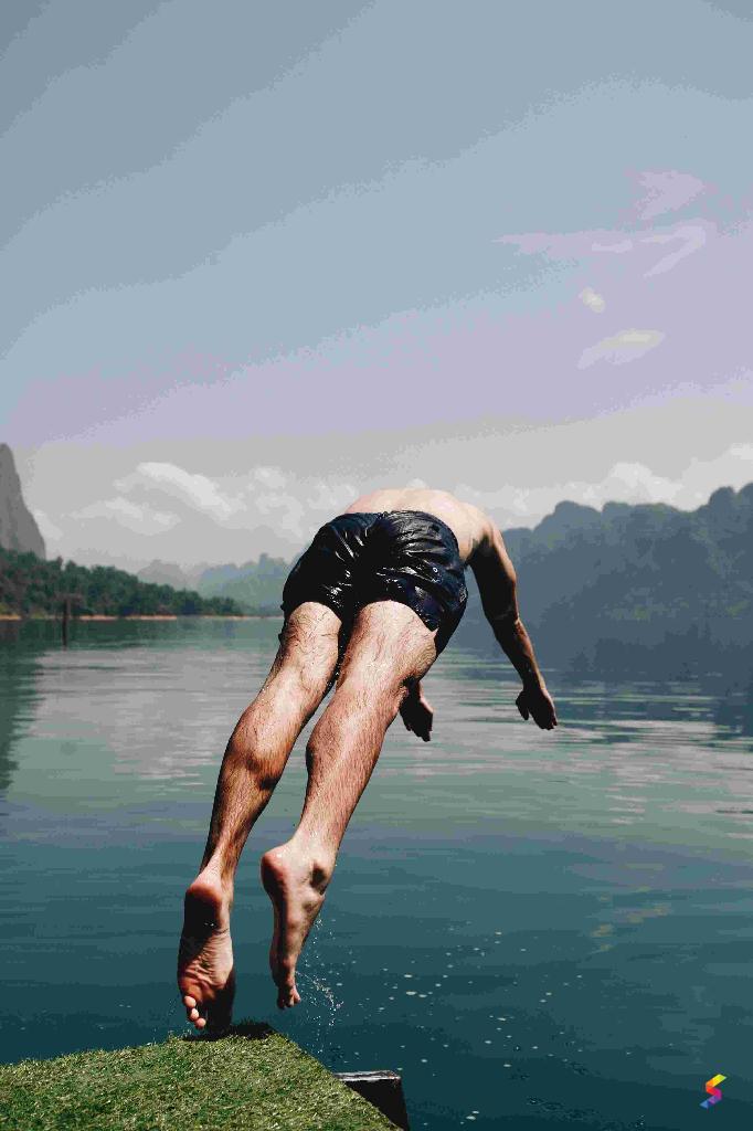 Define Dive, Dive Meaning, Dive Examples, Dive Synonyms, Dive Images ...