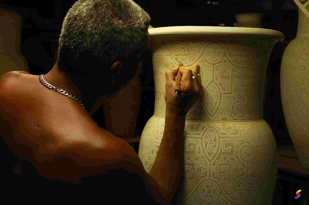 Define Engrave, Engrave Meaning, Engrave Examples, Engrave Synonyms ...