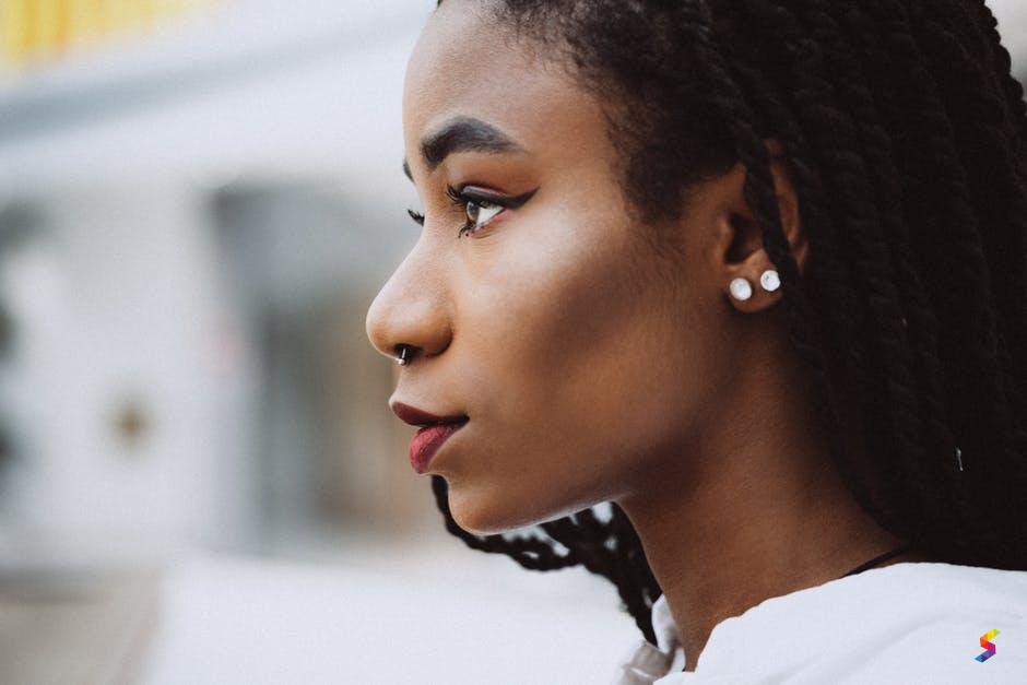 Define Pierce, Pierce Meaning, Pierce Examples, Pierce Synonyms, Pierce ...