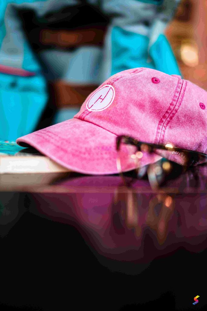 Define Cap, Cap Meaning, Cap Examples, Cap Synonyms, Cap Images, Cap ...