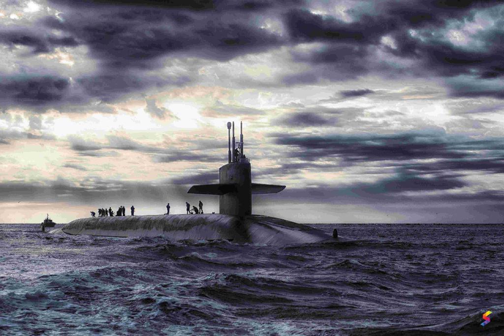 Define Submarine, Submarine Meaning, Submarine Examples, Submarine ...