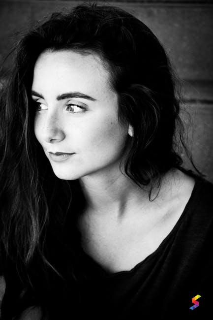 Define Smirk, Smirk Meaning, Smirk Examples, Smirk Synonyms, Smirk ...