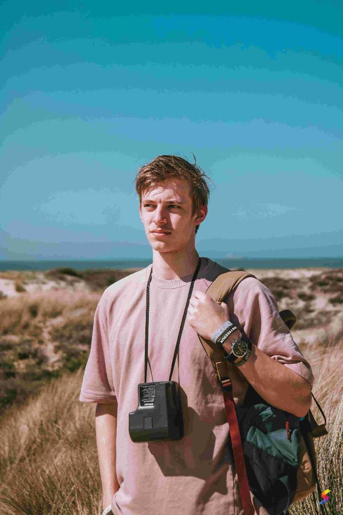 Define Guy, Guy Meaning, Guy Examples, Guy Synonyms, Guy Images, Guy ...